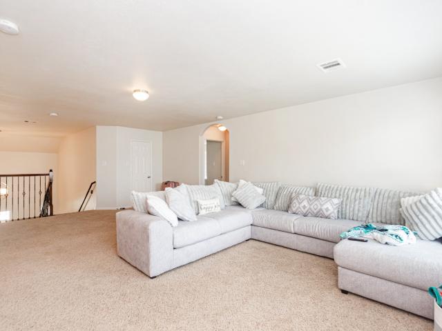8311 Bay Oaks Dr, Baytown, TX 77523 | MLS #51212