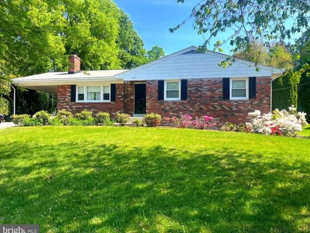 8311 W Boulevard Dr, Alexandria, VA 22308