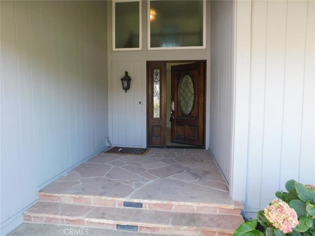 8312 Kingsdale
