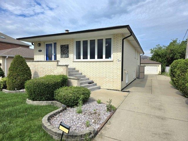 8312 S 79th Ave, Justice, IL 60458