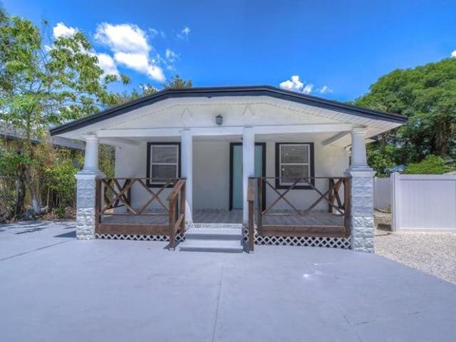 8313 N Marks St, Tampa, FL 33604