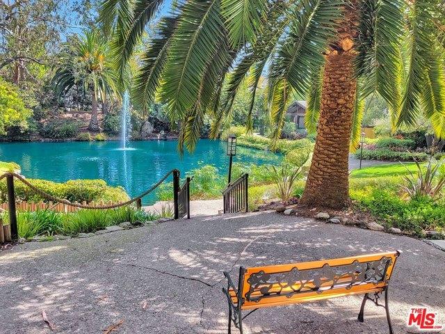 8313 Raintree Cir, Culver City, CA 90230