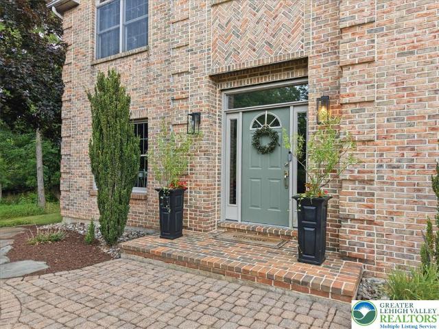831 Colonna Lane