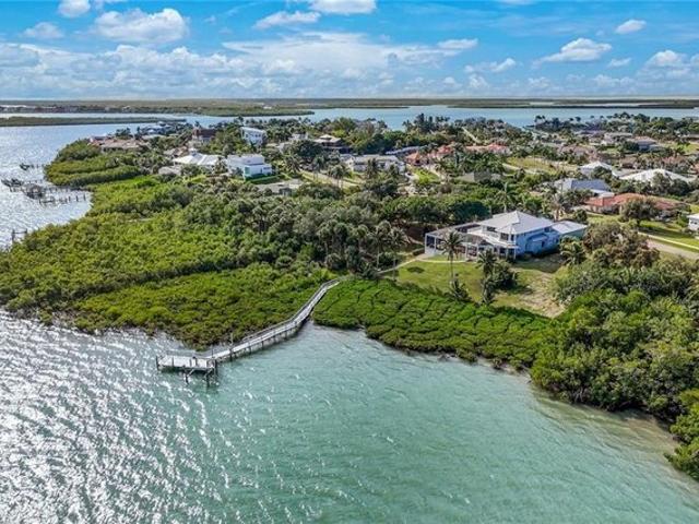 831 Caxambas Dr, Marco Island, FL 34145
