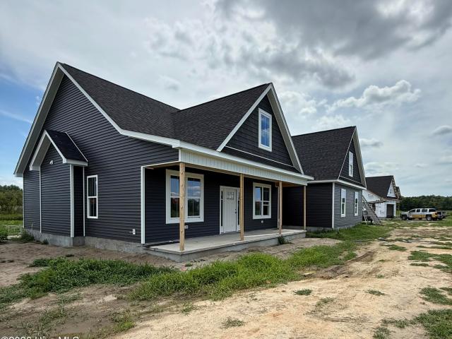 831 Cleo Road