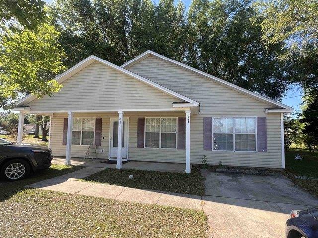 831 Arlington Cir, Quincy, FL 32351