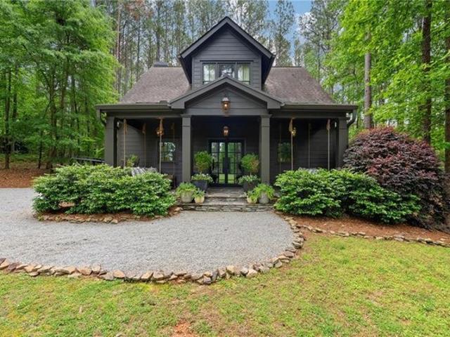 831 Blalock Lakes Dr, Newnan, GA 30263