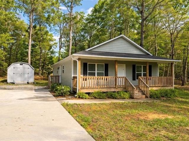 831 Briggs Rd, Lexington, NC 27292