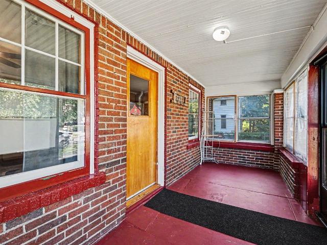831 Bush Street