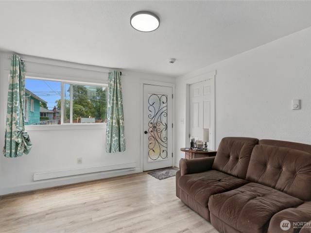 831 E 47th Street # 2