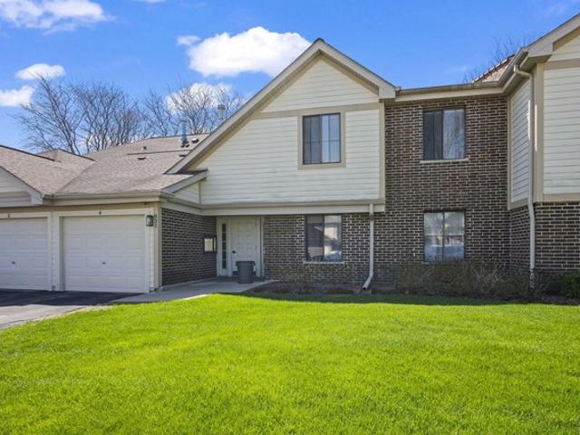 831 E Coach Rd Unit 4, Palatine, IL 60074