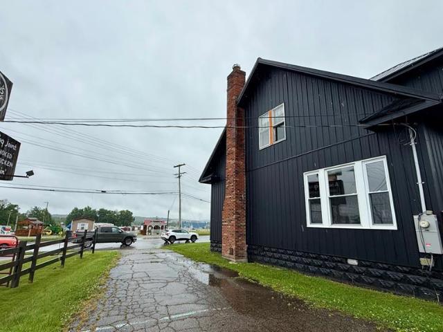 831 E Main Street