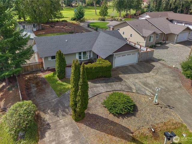 831 E Saint Andrews Dr, Shelton, WA 98584
