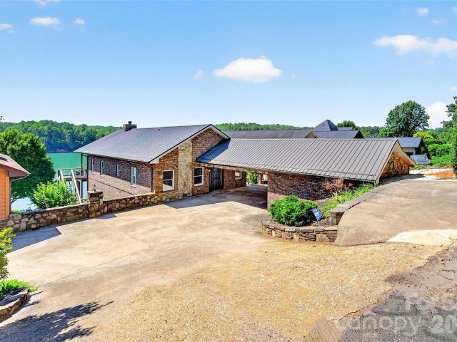 831 Lake Club Drive