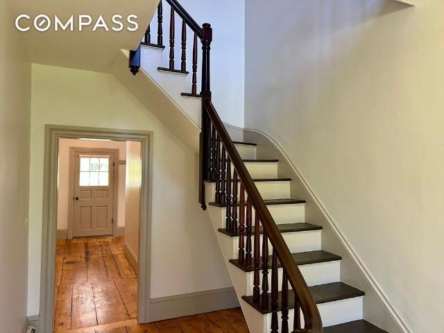 831 Lexington Rd, Concord, MA