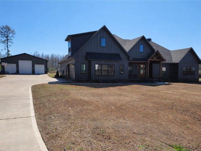 831 Lee Road 483, Opelika, AL