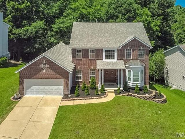831 Legends View Dr, Eureka, MO 63025