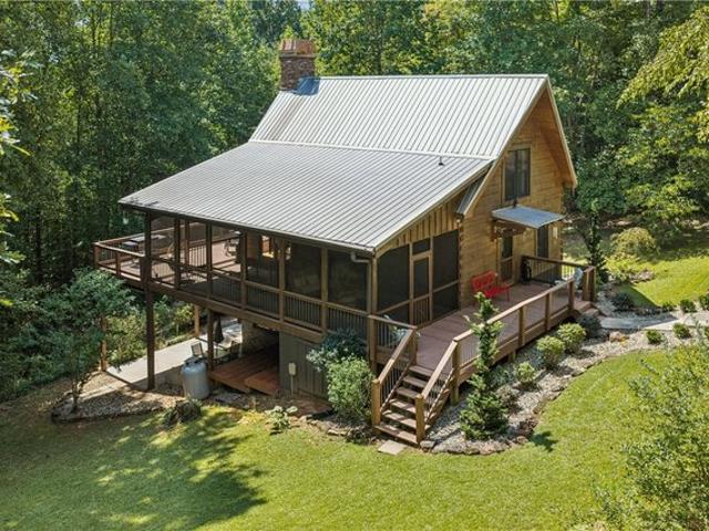 831 Lenore B Ln, Mountain Rest, SC 29664