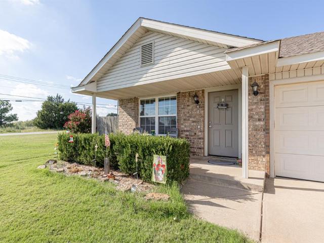 831 Monarch Way