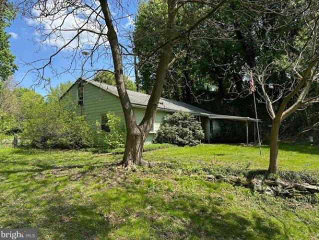 831 N 8th Ave, Lebanon, PA 17046