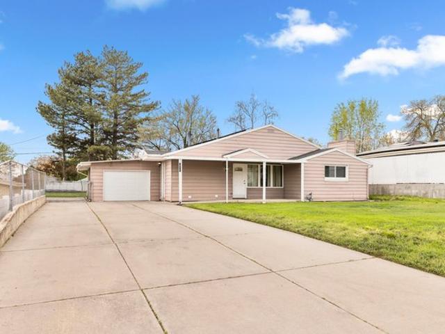 831 N Valeria Dr, Layton, UT 84041