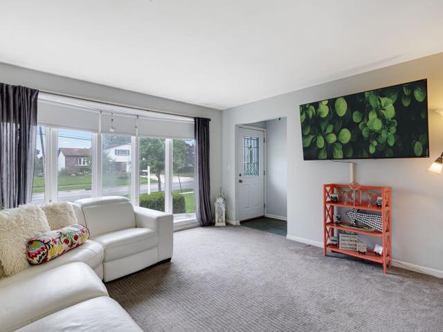 831 N Lombard Road