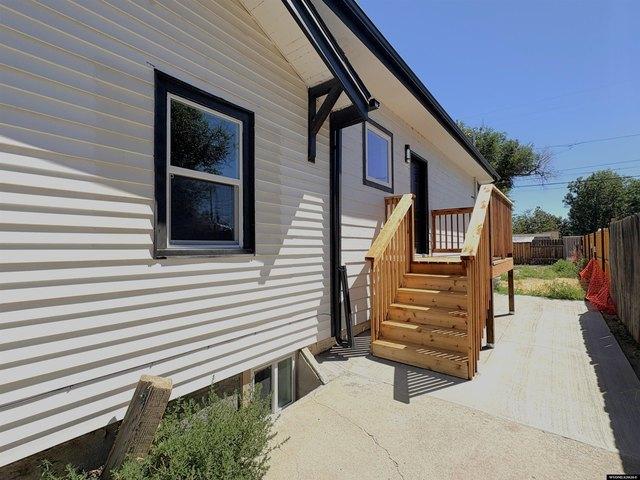 831 N McKinley St, Casper, WY 82601
