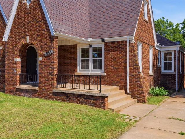 831 NE 24th Street