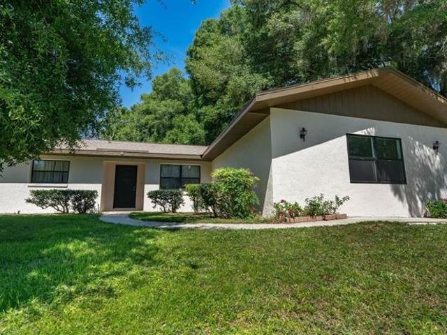 831 S Apopka Ave, Inverness, FL 34452