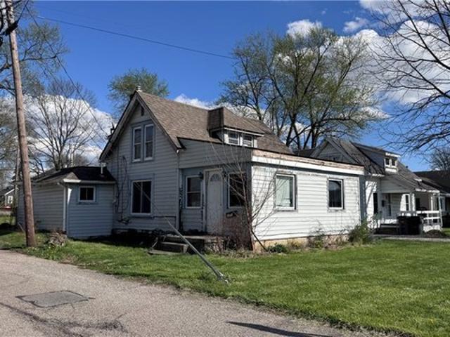 831 S Market St, Troy, OH 45373