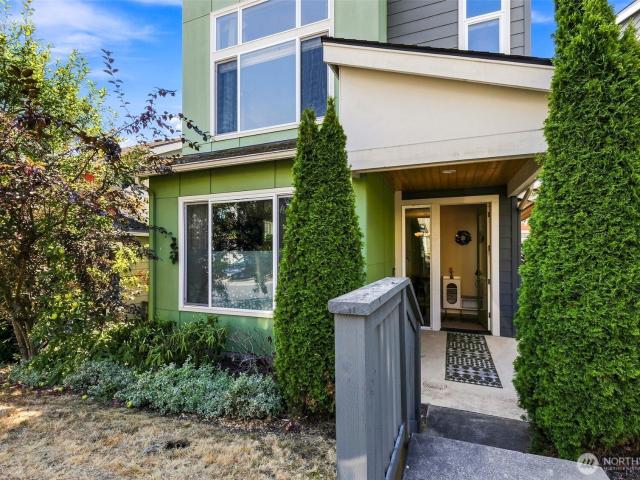 831 SW 96th Place