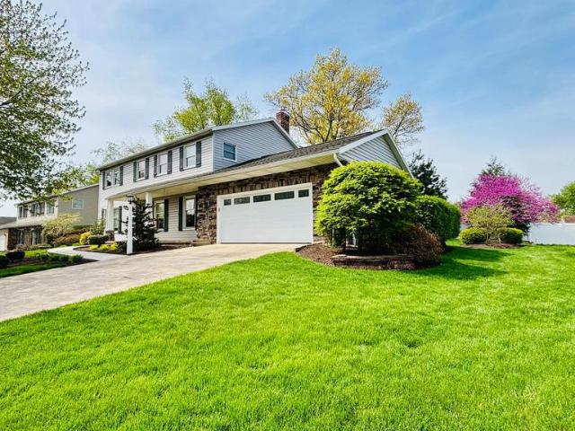 831 Ridgewood Drive