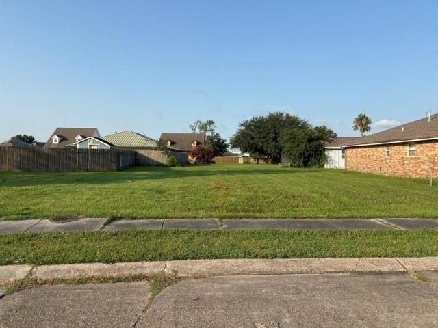 8324 Fairfax Dr Lot 351, Chalmette, LA 70043