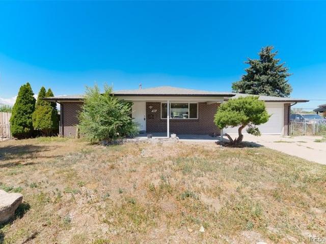 8325 Oakwood St, Westminster, CO 80031