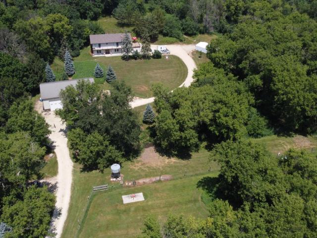 8325 Skunk Hollow Trail