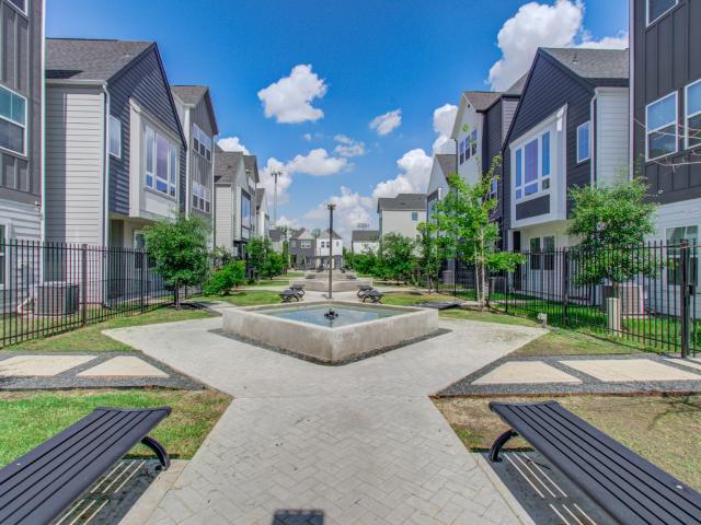 8325 Springwood Creek Lane