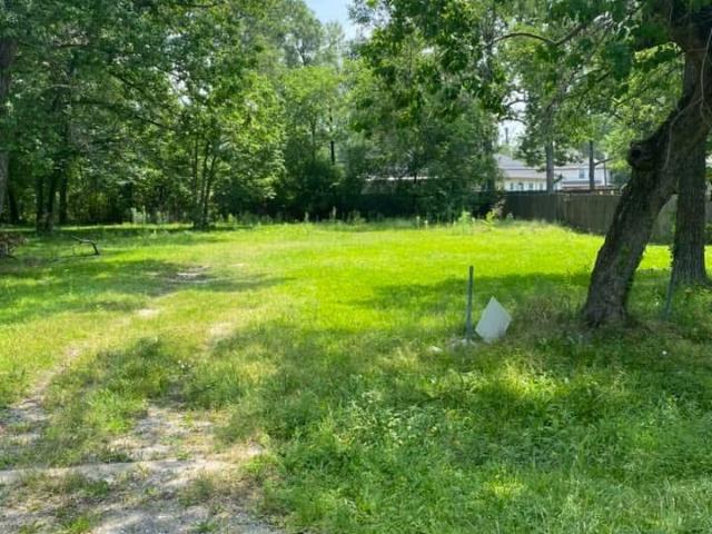 8327 Charlesmont St, Houston, TX 77078 | MLS #58408 | Compass