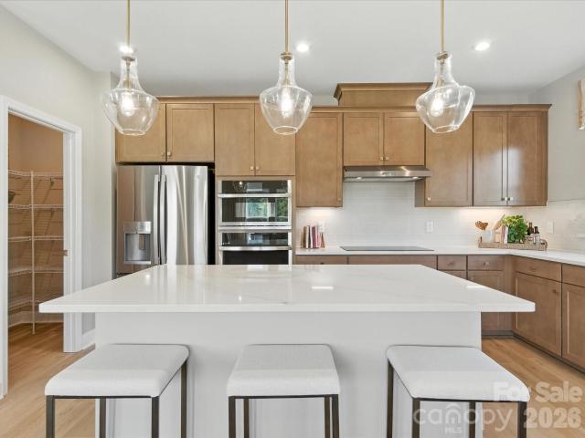 8328 Discovery Lane
