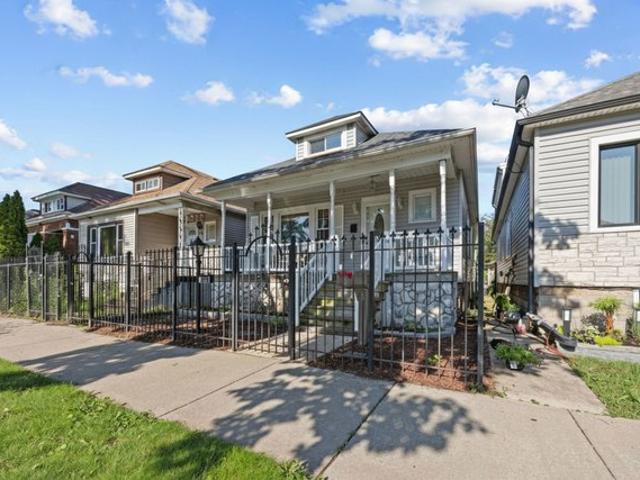 8328 S Essex Ave, Chicago, IL 60617