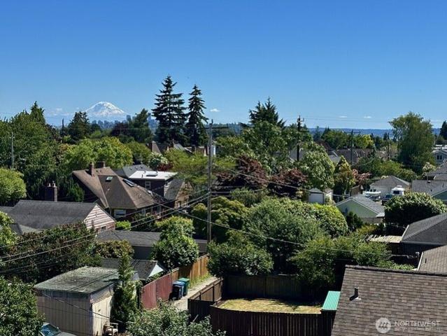 8328 24th Ave NW, Seattle, WA 98117