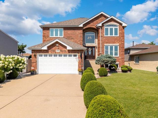 8320 S 79th Ave, Justice, IL 60458