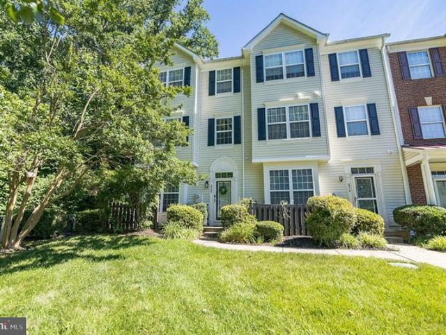 8320 Sanderling Way Unit 40, Lorton, VA 22079