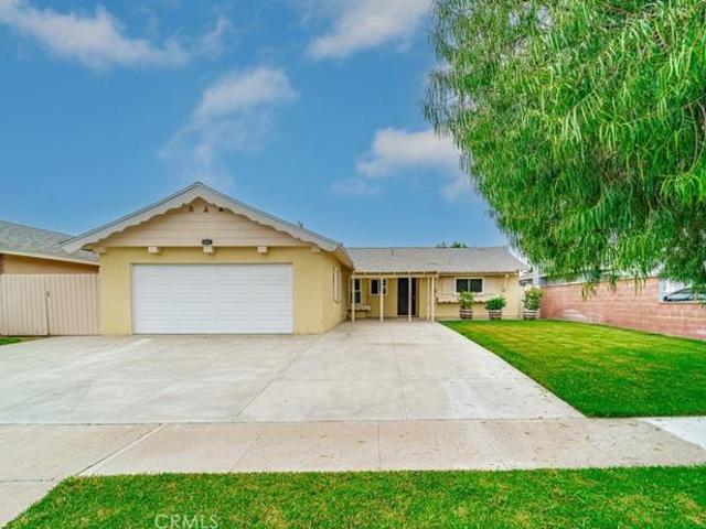 8321 Fontainbleau Way, Cypress, CA 90630