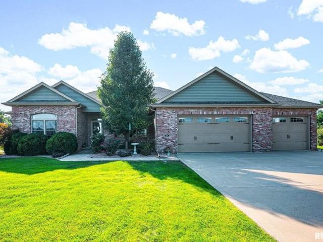 8321 W Coyote Creek Dr, Peoria, IL 61607