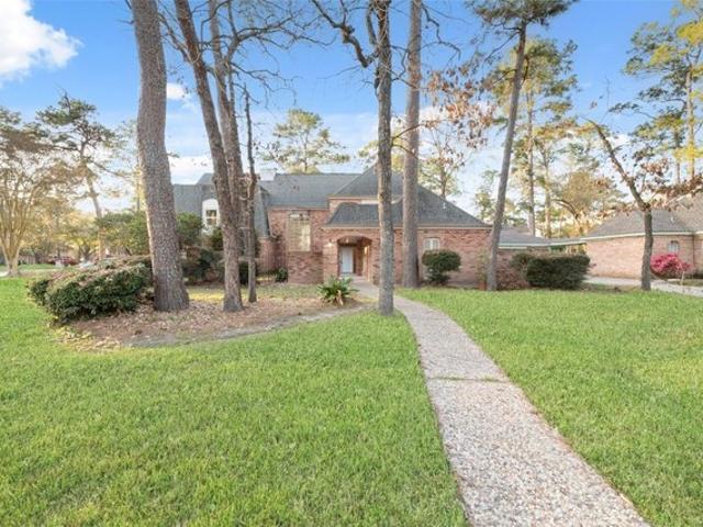 8322 Oak Moss Dr, Spring, TX 77379