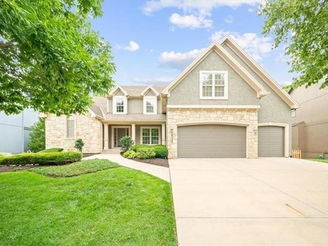 8322 Haven St, Lenexa, KS 66219
