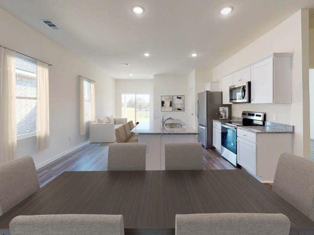 8322 Vacek Crossing Way