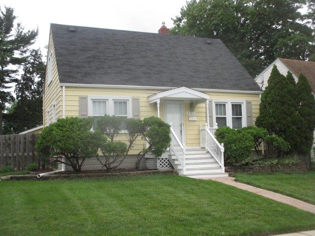 8322 White Oak Ave, Munster, IN 46321
