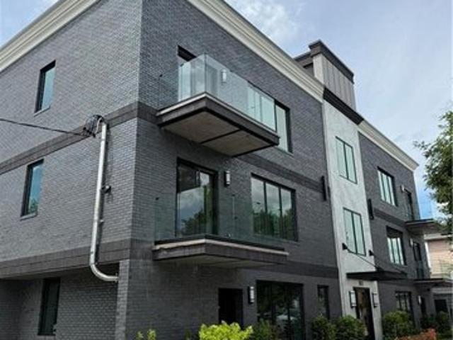8322 24th Ave Unit 2C, Brooklyn, NY 11214
