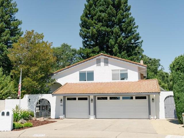 8323 Newbridge Way, Citrus Heights, CA 95610